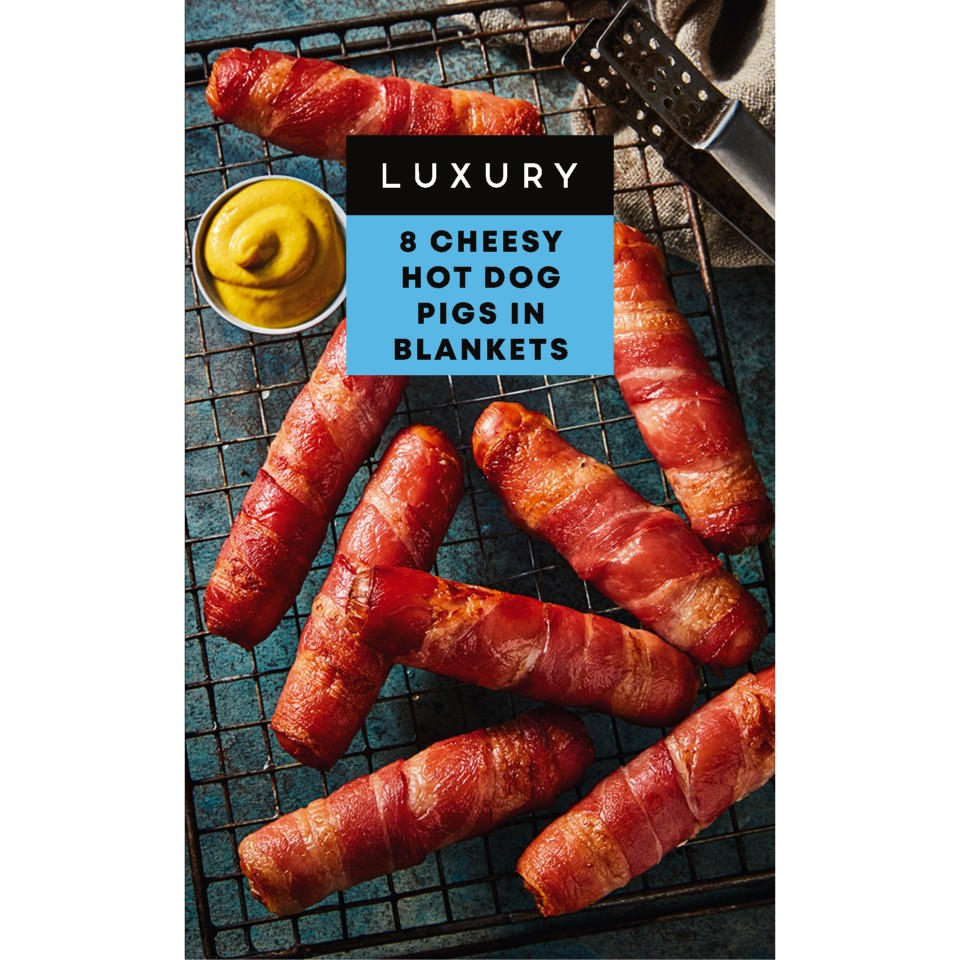 Iceland Luxury 8 Cheesy Hot Dog Pigs in Blankets 360g | Sausages | Iceland Foods