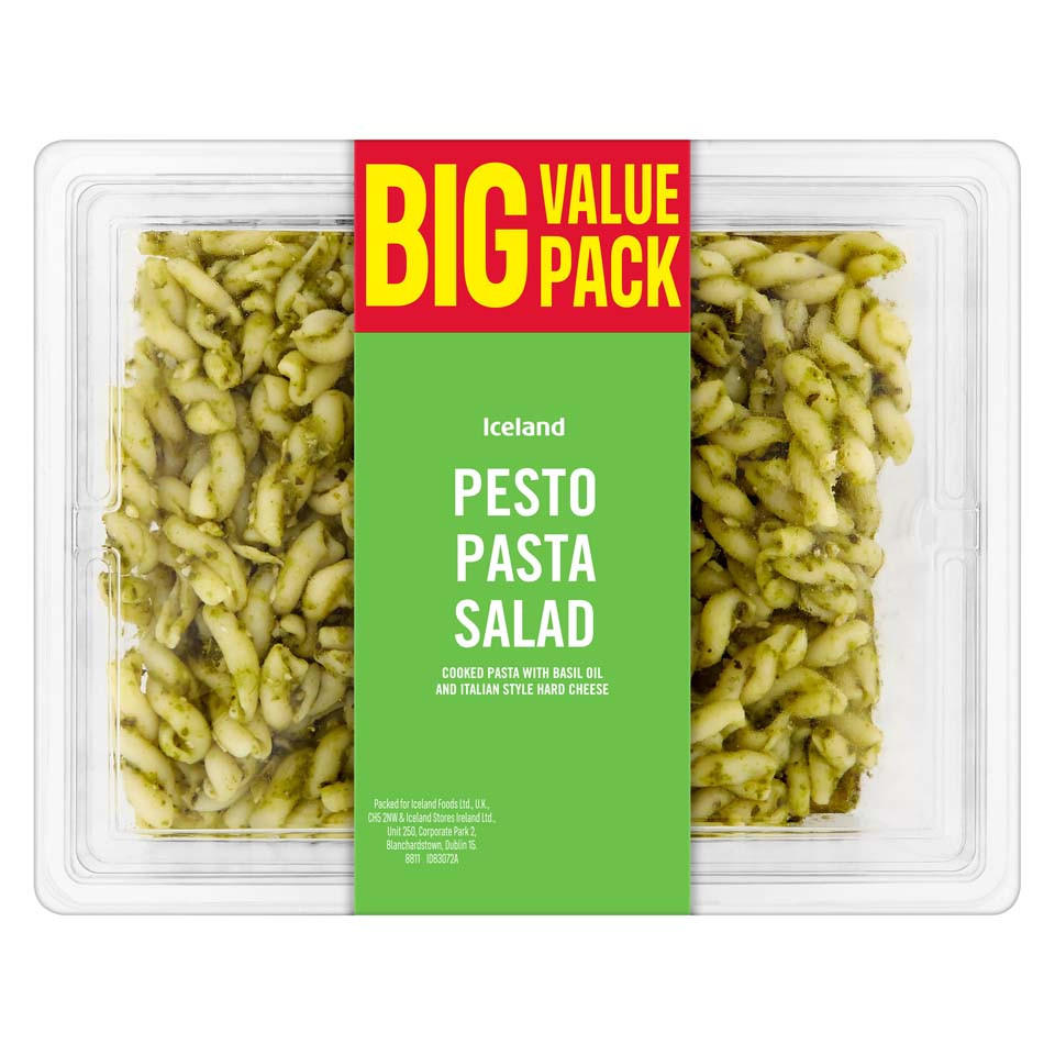 Iceland Pesto Pasta Salad 600g | Coleslaws & Pasta Tubs | Iceland Foods